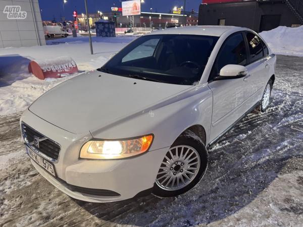 Volvo S40 2009 Kauņa, ar dzinēja tilpumu 1.60 L un nobraukumu 320 tūkst. km par 1890 €, foto 1 vietnē AUTOMOTO.COM.LV