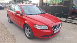 Volvo S40 2009 in Riga, with an engine capacity of 2.00 L and mileage of 241 thousand km for 3900 €, photo 5 on AUTOMOTO.COM.LV