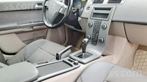 Volvo S40 2009 in Riga, with an engine capacity of 2.00 L and mileage of 241 thousand km for 3900 €, photo 13 on AUTOMOTO.COM.LV