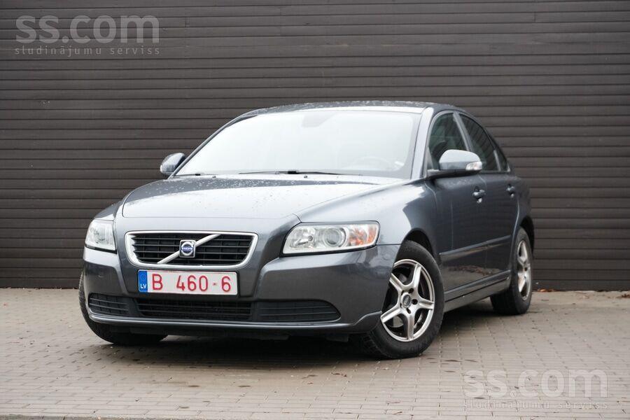 Volvo S40 2009 Rīga, ar dzinēja tilpumu 1.60 L un nobraukumu 201 tūkst. km par 4890 €, foto 1 vietnē AUTOMOTO.COM.LV