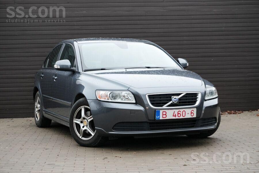 Volvo S40 2009 Rīga, ar dzinēja tilpumu 1.60 L un nobraukumu 201 tūkst. km par 4890 €, foto 3 vietnē AUTOMOTO.COM.LV
