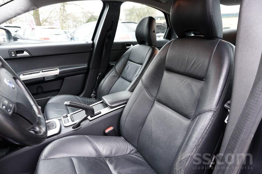 Volvo S40 2009 Rīga, ar dzinēja tilpumu 1.60 L un nobraukumu 201 tūkst. km par 4890 €, foto 7 vietnē AUTOMOTO.COM.LV