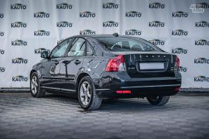 Volvo S40 2009 Kauņa, ar dzinēja tilpumu 1.60 L un nobraukumu 33 tūkst. km par 3890 €, foto 5 vietnē AUTOMOTO.COM.LV