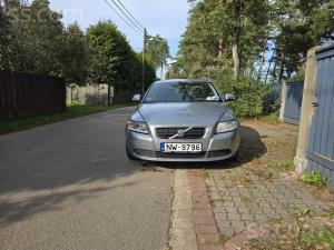 Volvo S40 2010 Jūrmala, ar dzinēja tilpumu 1.60 L un nobraukumu 281 tūkst. km par 2000 €, foto 3 vietnē AUTOMOTO.COM.LV