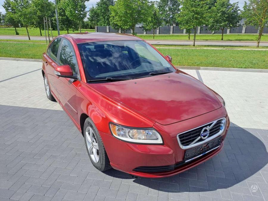 Volvo S40 2010 Šauļi, ar dzinēja tilpumu 1.56 L un nobraukumu 236 tūkst. km par 3650 €, foto 4 vietnē AUTOMOTO.COM.LV