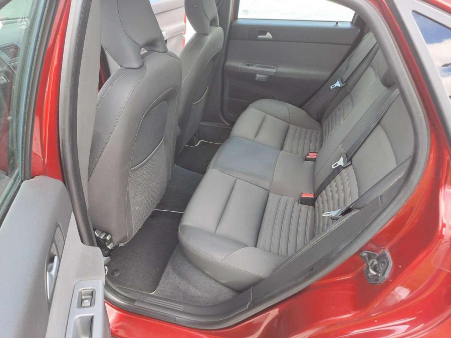 Volvo S40 2010 Šauļi, ar dzinēja tilpumu 1.56 L un nobraukumu 236 tūkst. km par 3650 €, foto 16 vietnē AUTOMOTO.COM.LV