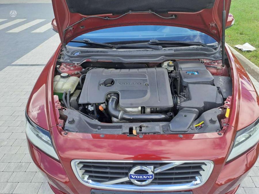 Volvo S40 2010 Šauļi, ar dzinēja tilpumu 1.56 L un nobraukumu 236 tūkst. km par 3650 €, foto 17 vietnē AUTOMOTO.COM.LV