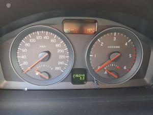 Volvo S40 2010 Šauļi, ar dzinēja tilpumu 1.56 L un nobraukumu 236 tūkst. km par 3650 €, foto 19 vietnē AUTOMOTO.COM.LV