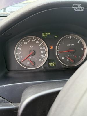 Violet Volvo S40 2005 in Panevezys, with an engine capacity of 2.00 L and mileage of 363 thousand km for 500 €, photo 19 on AUTOMOTO.COM.LV
