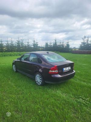 Violets Volvo S40 2005 Ukmergė, ar dzinēja tilpumu 1.56 L un nobraukumu 304 tūkst. km par 1300 €, foto 8 vietnē AUTOMOTO.COM.LV