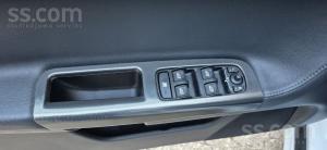 White Volvo S40 2009 in Preili, with an engine capacity of 2.00 L and mileage of 294 thousand km for 4990 €, photo 9 on AUTOMOTO.COM.LV