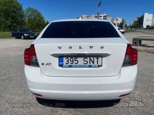Balts Volvo S40 2011 Tallina, ar dzinēja tilpumu 1.60 L un nobraukumu 262 tūkst. km par 4490 €, foto 7 vietnē AUTOMOTO.COM.LV