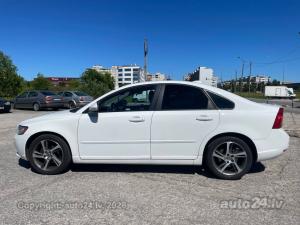 Balts Volvo S40 2011 Tallina, ar dzinēja tilpumu 1.60 L un nobraukumu 262 tūkst. km par 4490 €, foto 9 vietnē AUTOMOTO.COM.LV