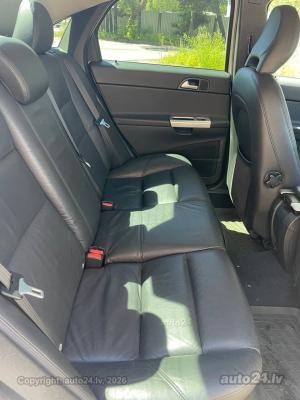 Balts Volvo S40 2011 Tallina, ar dzinēja tilpumu 1.60 L un nobraukumu 262 tūkst. km par 4490 €, foto 13 vietnē AUTOMOTO.COM.LV