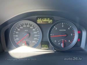 Balts Volvo S40 2011 Tallina, ar dzinēja tilpumu 1.60 L un nobraukumu 262 tūkst. km par 4490 €, foto 16 vietnē AUTOMOTO.COM.LV