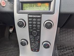 Balts Volvo S40 2011 Rīga, ar dzinēja tilpumu 1.60 L un nobraukumu 360 tūkst. km par 2300 €, foto 17 vietnē AUTOMOTO.COM.LV