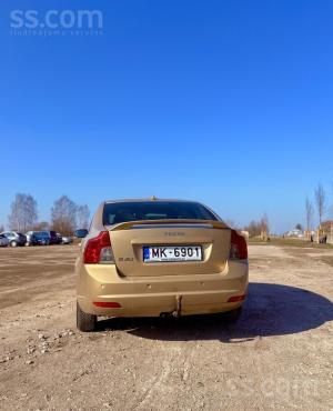 Желтый Вольво С40 2007 в Елгава, объемом двигателя 1.60 л и пробегом 401 тыс. км за 1850 €, фото 7 на AUTOMOTO.COM.LV