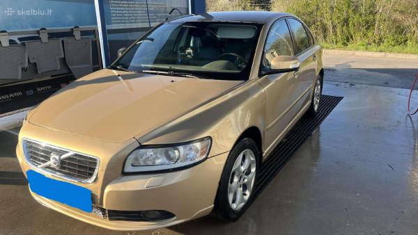 Dzeltens Volvo S40 2008 Kelmė, ar dzinēja tilpumu 1.60 L un nobraukumu 378 tūkst. km par 1990 €, foto 3 vietnē AUTOMOTO.COM.LV