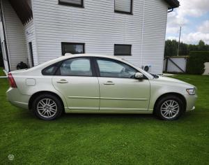 Dzeltens Volvo S40 2008 Kauņa, ar dzinēja tilpumu 1.56 L un nobraukumu 262 tūkst. km par 2300 €, foto 8 vietnē AUTOMOTO.COM.LV