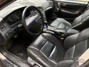 Smilšu krāsa Volvo S60 2004 Tallina, ar dzinēja tilpumu 2.40 L un nobraukumu 314 tūkst. km par 3500 €, foto 7 vietnē AUTOMOTO.COM.LV