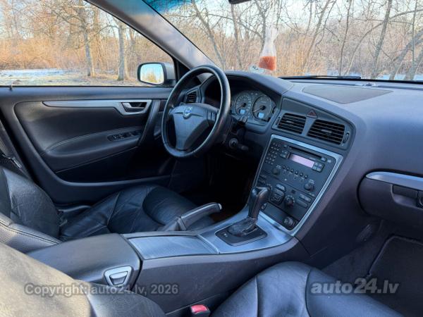 Бежевый Вольво С60 2005 в Пайде, объемом двигателя 2.40 л и пробегом 262 тыс. км за 4390 €, фото 11 на AUTOMOTO.COM.LV