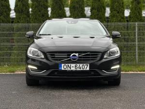 Melns Volvo S60 2015 Jelgava, ar dzinēja tilpumu 2.00 L un nobraukumu 204 tūkst. km par 8990 €, foto 3 vietnē AUTOMOTO.COM.LV