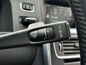 Melns Volvo S60 2015 Jelgava, ar dzinēja tilpumu 2.00 L un nobraukumu 204 tūkst. km par 8990 €, foto 28 vietnē AUTOMOTO.COM.LV