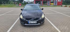 Black Volvo S60 2010 in Riga, with an engine capacity of 2.40 L and mileage of 282 thousand km for 5800 €, photo 6 on AUTOMOTO.COM.LV