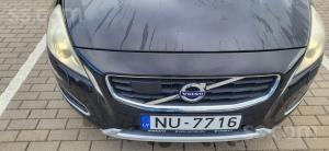 Black Volvo S60 2010 in Riga, with an engine capacity of 2.40 L and mileage of 282 thousand km for 5800 €, photo 12 on AUTOMOTO.COM.LV