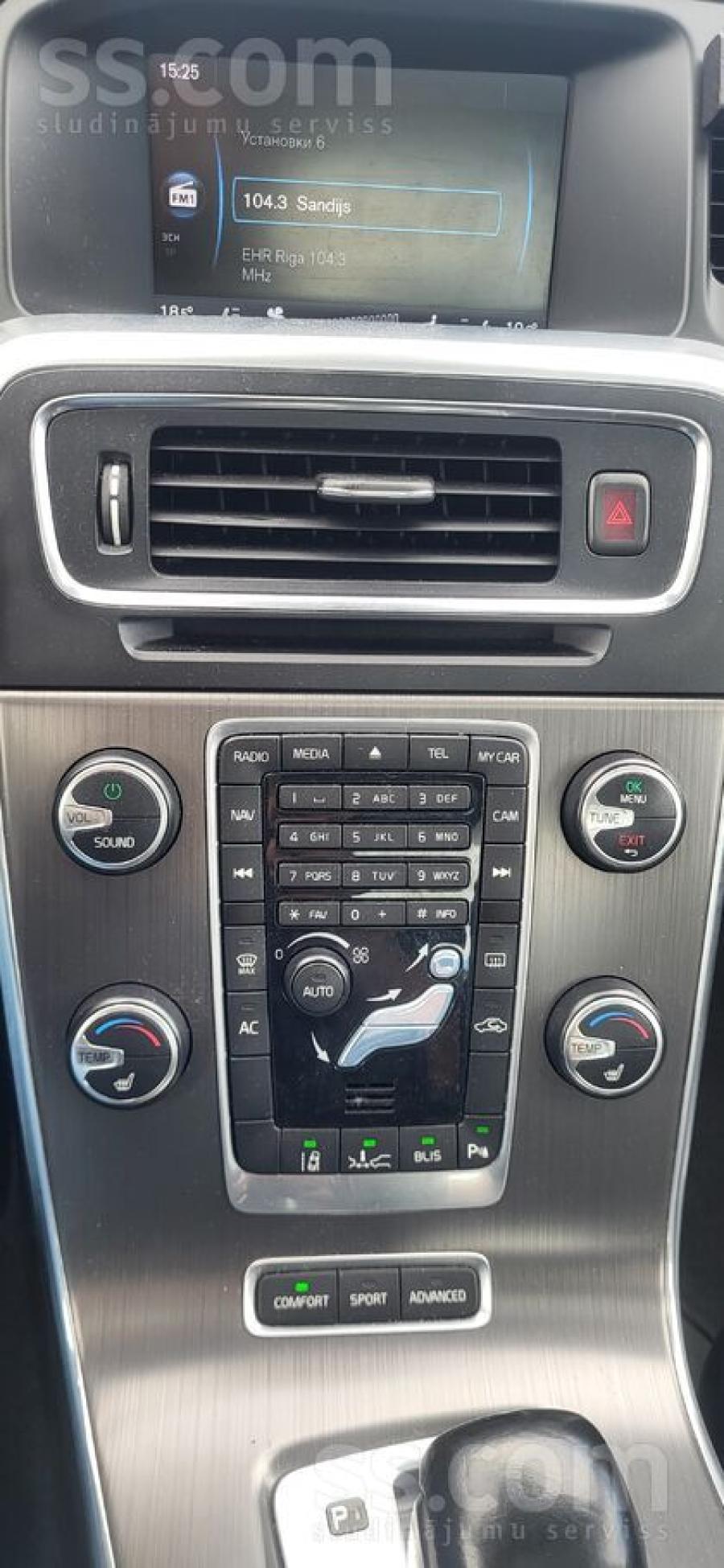 Black Volvo S60 2010 in Riga, with an engine capacity of 2.40 L and mileage of 282 thousand km for 5800 €, photo 20 on AUTOMOTO.COM.LV
