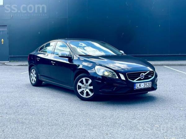 Melns Volvo S60 2011 Rīga, ar dzinēja tilpumu 2.00 L un nobraukumu 0 tūkst. km par 4800 €, foto 2 vietnē AUTOMOTO.COM.LV
