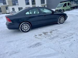 Melns Volvo S60 2001 Viļņa, ar dzinēja tilpumu 2.30 L un nobraukumu 289 tūkst. km par 1900 €, foto 5 vietnē AUTOMOTO.COM.LV