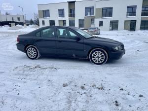 Melns Volvo S60 2001 Viļņa, ar dzinēja tilpumu 2.30 L un nobraukumu 289 tūkst. km par 1900 €, foto 6 vietnē AUTOMOTO.COM.LV