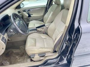 Melns Volvo S60 2001 Viļņa, ar dzinēja tilpumu 2.30 L un nobraukumu 289 tūkst. km par 1900 €, foto 11 vietnē AUTOMOTO.COM.LV