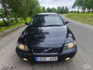 Melns Volvo S60 2001 Tauragė, ar dzinēja tilpumu 2.40 L un nobraukumu 0 tūkst. km par 1480 €, foto 6 vietnē AUTOMOTO.COM.LV