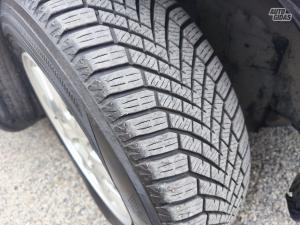 Melns Volvo S60 2001 Tauragė, ar dzinēja tilpumu 2.40 L un nobraukumu 0 tūkst. km par 1480 €, foto 19 vietnē AUTOMOTO.COM.LV