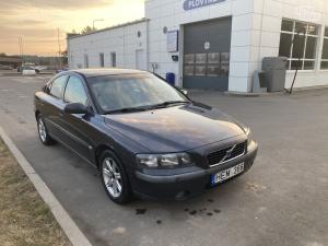 Черный Вольво С60 2001 в Вильнюс, объемом двигателя 2.40 л и пробегом 293 тыс. км за 790 €, фото 26 на AUTOMOTO.COM.LV