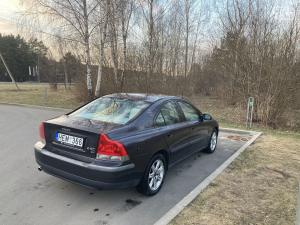 Черный Вольво С60 2001 в Вильнюс, объемом двигателя 2.40 л и пробегом 293 тыс. км за 790 €, фото 28 на AUTOMOTO.COM.LV