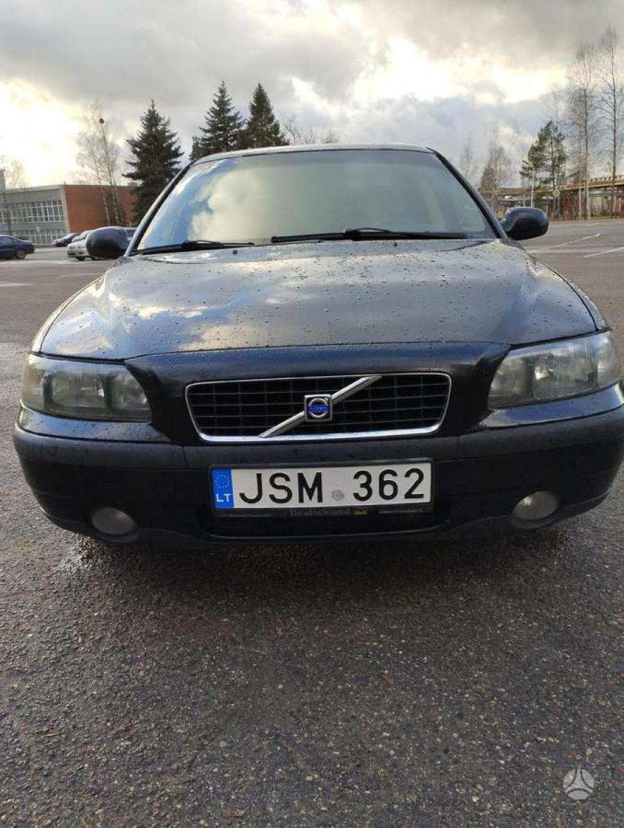 Melns Volvo S60 2002 Elektrėnai, ar dzinēja tilpumu 2.40 L un nobraukumu 340 tūkst. km par 1500 €, foto 5 vietnē AUTOMOTO.COM.LV