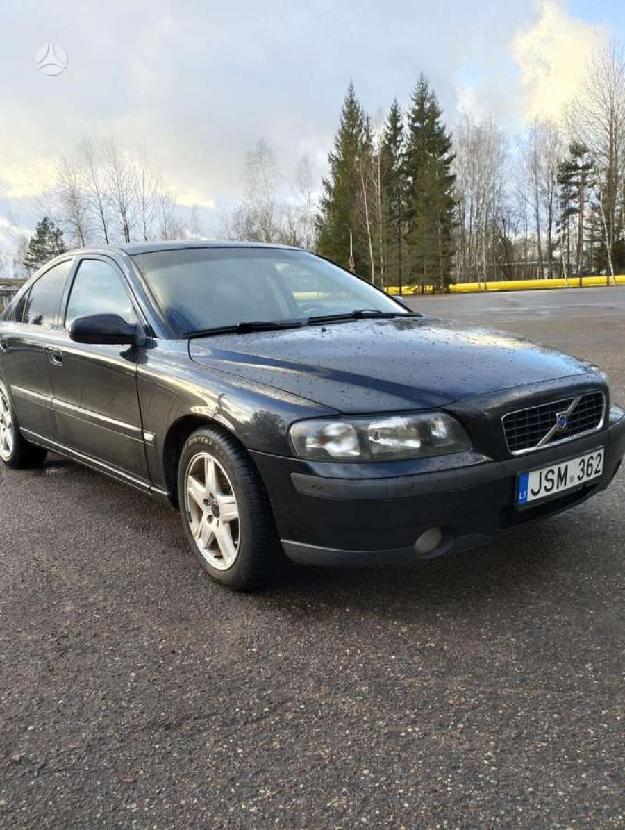 Melns Volvo S60 2002 Elektrėnai, ar dzinēja tilpumu 2.40 L un nobraukumu 340 tūkst. km par 1500 €, foto 6 vietnē AUTOMOTO.COM.LV