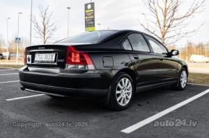 Melns Volvo S60 2002 Tallina, ar dzinēja tilpumu 2.40 L un nobraukumu 235 tūkst. km par 1498 €, foto 6 vietnē AUTOMOTO.COM.LV
