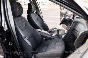 Melns Volvo S60 2002 Tallina, ar dzinēja tilpumu 2.40 L un nobraukumu 235 tūkst. km par 1498 €, foto 12 vietnē AUTOMOTO.COM.LV
