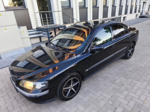 Melns Volvo S60 2002 Tauragė, ar dzinēja tilpumu 2.40 L un nobraukumu 400 tūkst. km par 1650 €, foto 10 vietnē AUTOMOTO.COM.LV