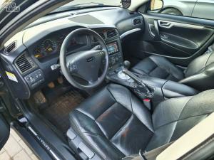 Melns Volvo S60 2002 Tauragė, ar dzinēja tilpumu 2.40 L un nobraukumu 400 tūkst. km par 1650 €, foto 12 vietnē AUTOMOTO.COM.LV