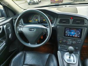 Melns Volvo S60 2002 Tauragė, ar dzinēja tilpumu 2.40 L un nobraukumu 400 tūkst. km par 1650 €, foto 15 vietnē AUTOMOTO.COM.LV