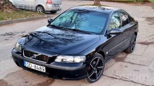 Black Volvo S60 2002 in Cesis, with an engine capacity of 2.40 L and mileage of 539 thousand km for 2200 €, photo  on AUTOMOTO.COM.LV