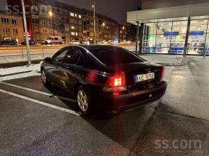 Черный Вольво С60 2002 в Даугавпилс, объемом двигателя 2.40 л и пробегом 312 тыс. км за 2100 €, фото 4 на AUTOMOTO.COM.LV