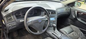 Melns Volvo S60 2002 Valmiera, ar dzinēja tilpumu 2.40 L un nobraukumu 327 tūkst. km par 950 €, foto 9 vietnē AUTOMOTO.COM.LV