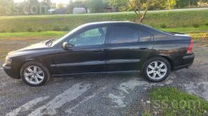 Melns Volvo S60 2002 Madona, ar dzinēja tilpumu 2.40 L un nobraukumu 647 tūkst. km par 1100 €, foto 3 vietnē AUTOMOTO.COM.LV