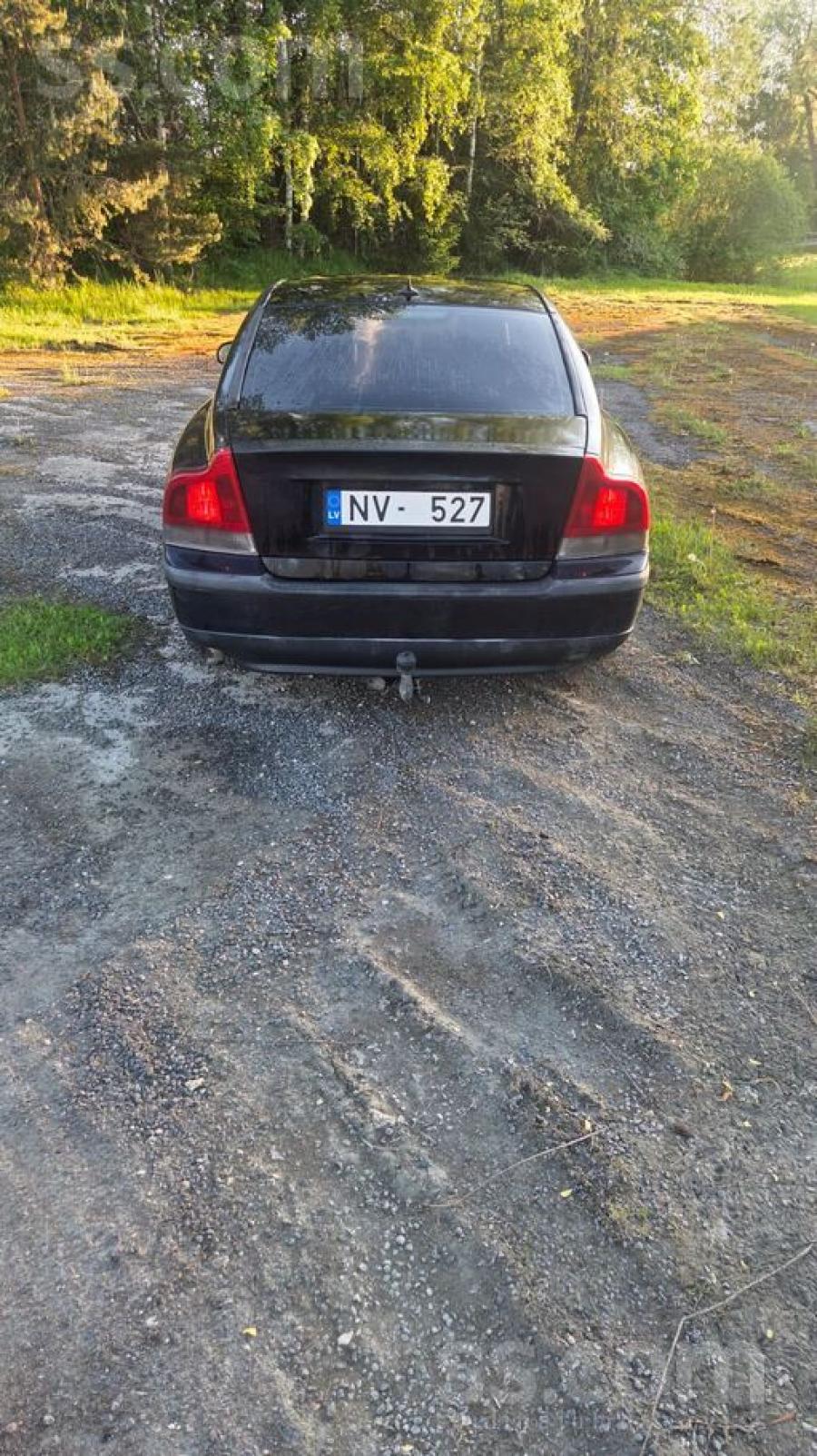 Melns Volvo S60 2002 Madona, ar dzinēja tilpumu 2.40 L un nobraukumu 647 tūkst. km par 1100 €, foto 5 vietnē AUTOMOTO.COM.LV